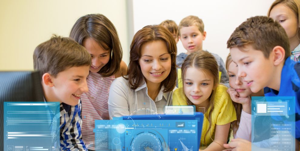 5 ways to prove that technology support education - Vels Vidyashram ...